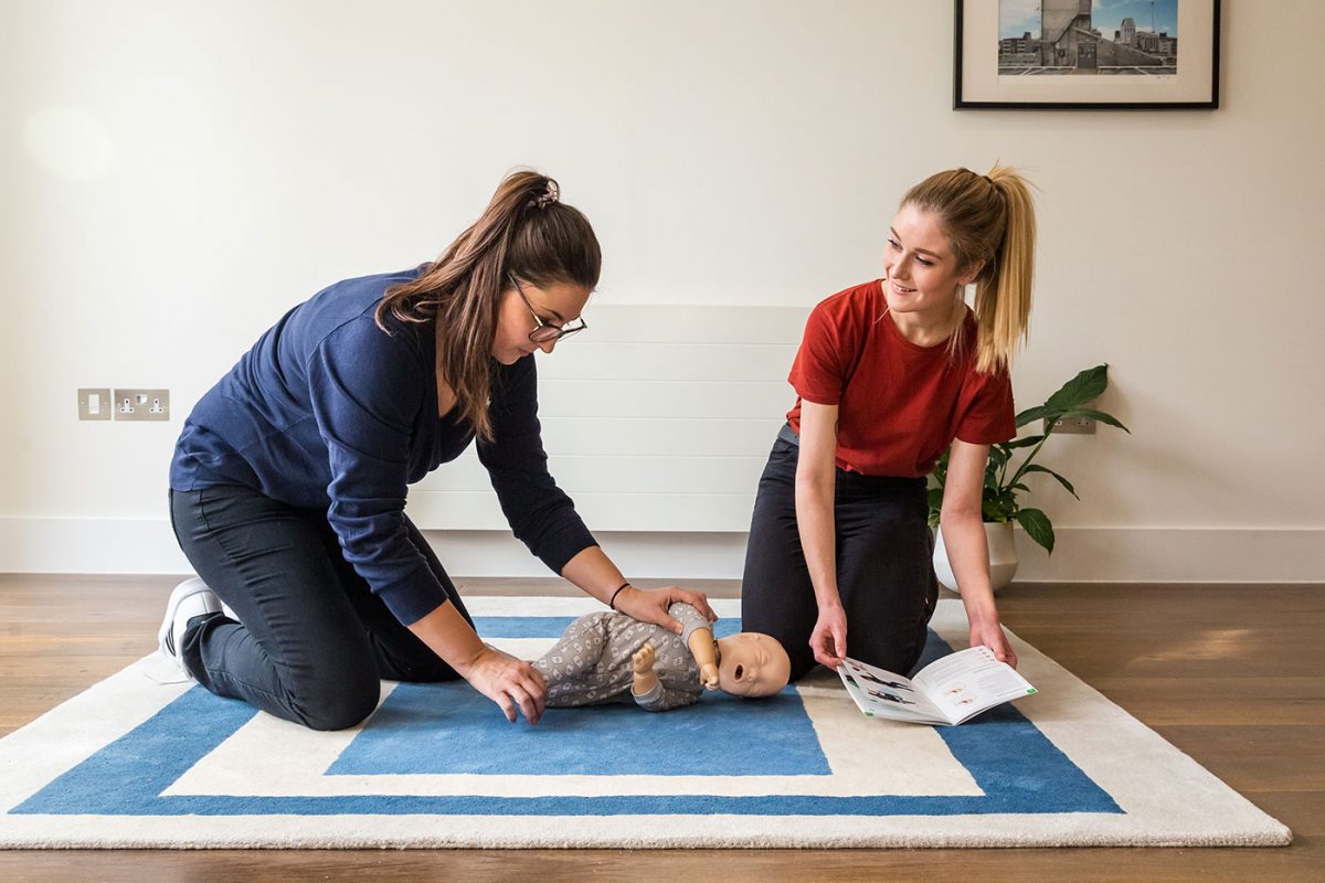 Paediatric First aid Course – Get trained by the UK's leading Nanny Agency